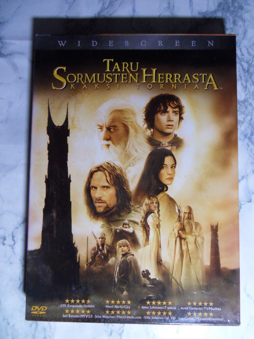 Taru sormusten herrasta: Kaksi tornia (DVD) – Antikvariaatti – Divari Saesoteria